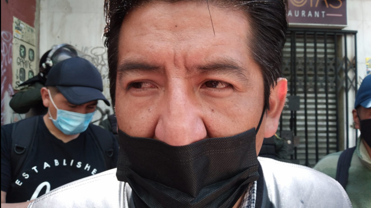 Jesús Vera abre otro frente de conflicto, cinco de sus seguidores toman ...