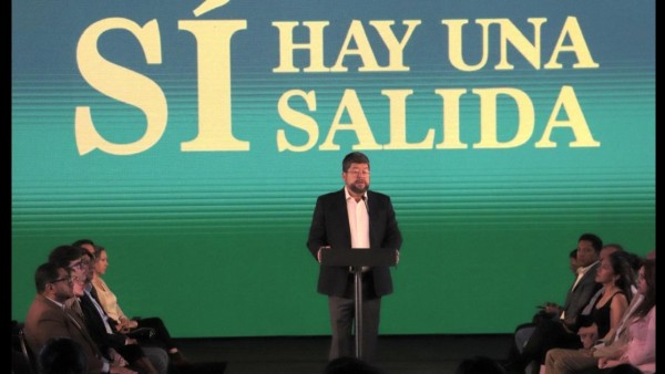 Doria Medina presentó Soluciones para la crisis económica y social ...