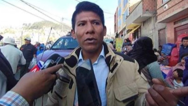 “Se escapó por el monte”: Policía busca a Arnold Alanez por prenderle ...