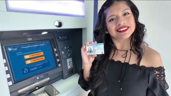 Ponen en vigencia EDA, un sistema automático para reponer carnets de ...